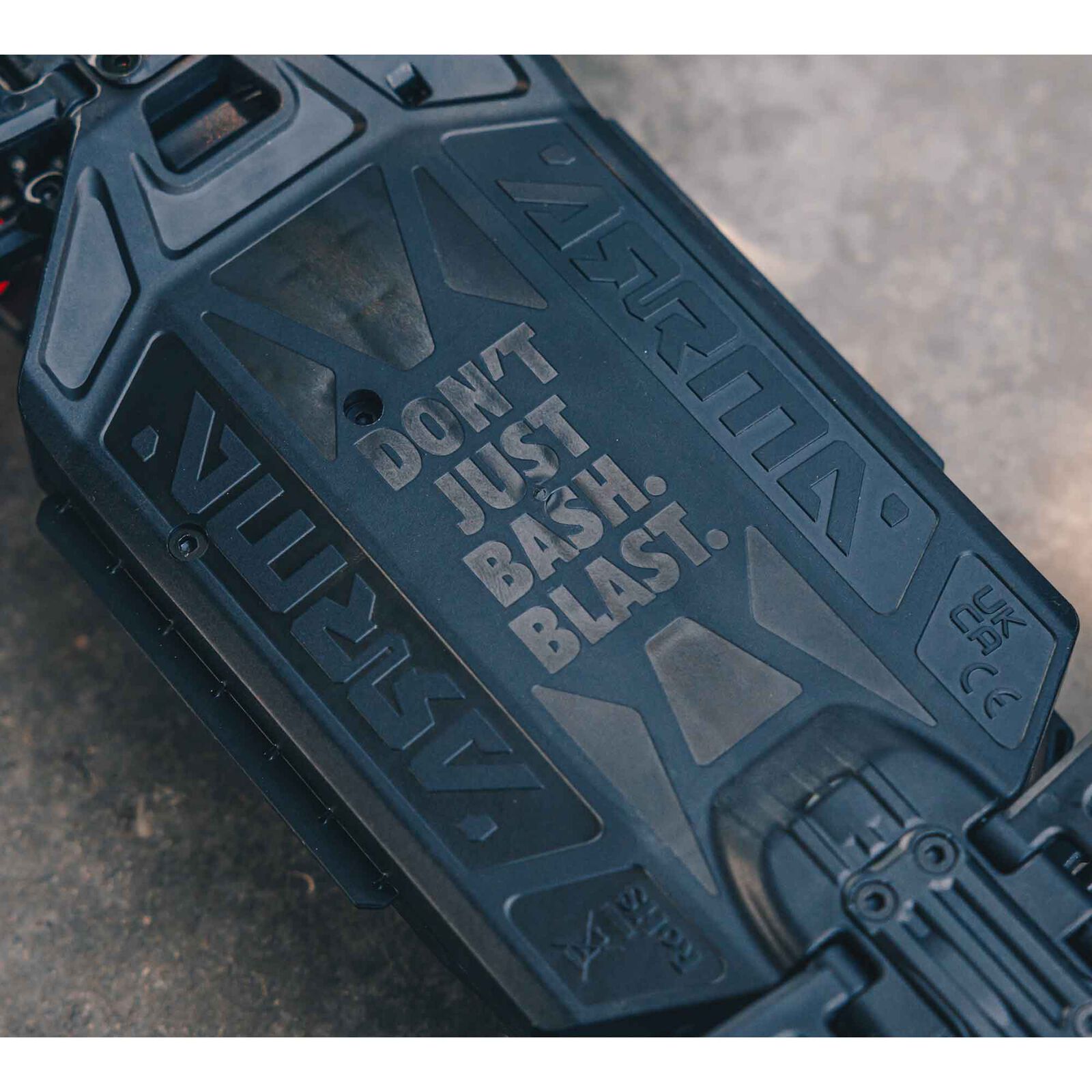 1/18 GRANITE GROM 4X4 RTR Brushed Monster Truck (Battery & Charger ...