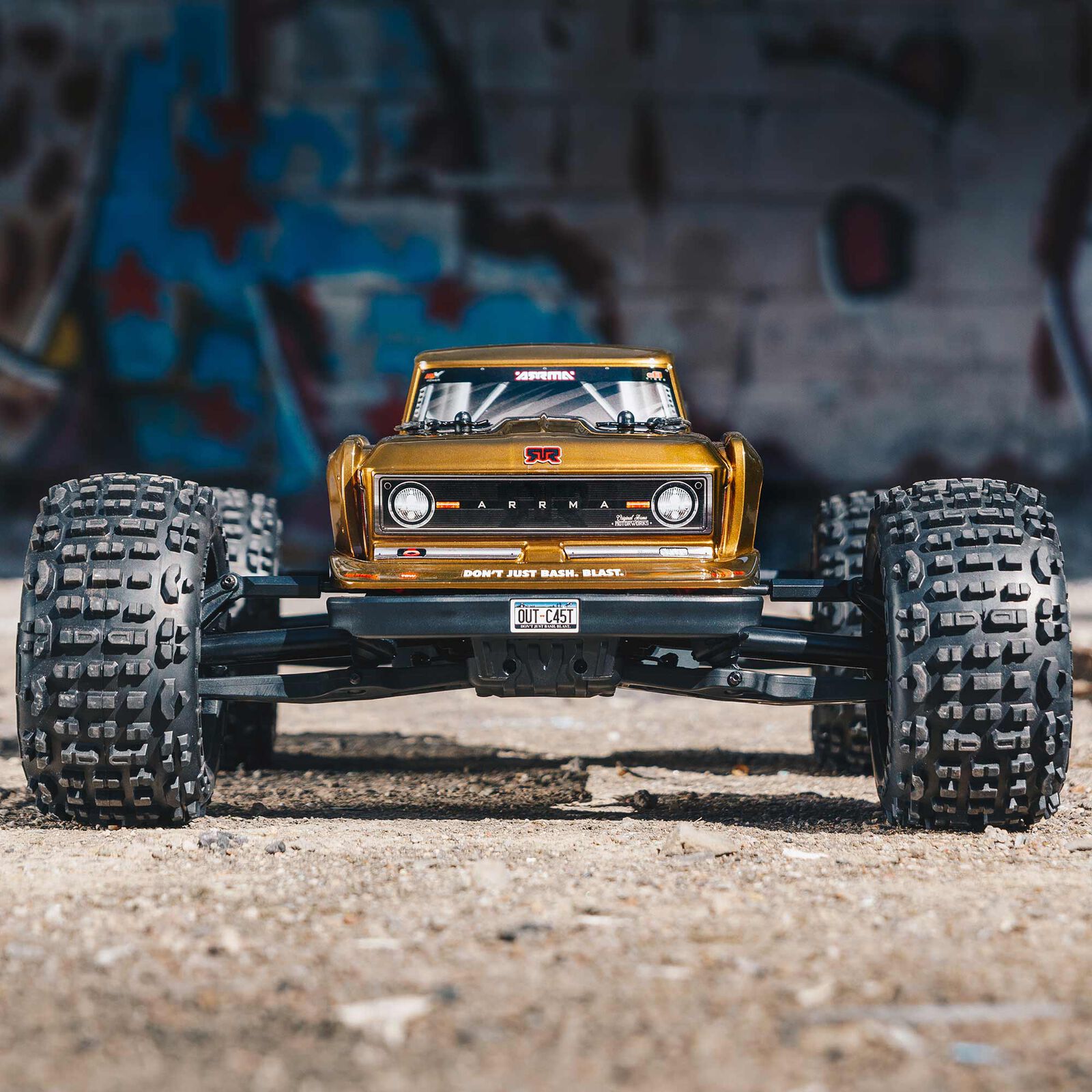 1/10 OUTCAST 4S 4X4 RTR Brushless Stunt Truck, Bronze | ARRMA