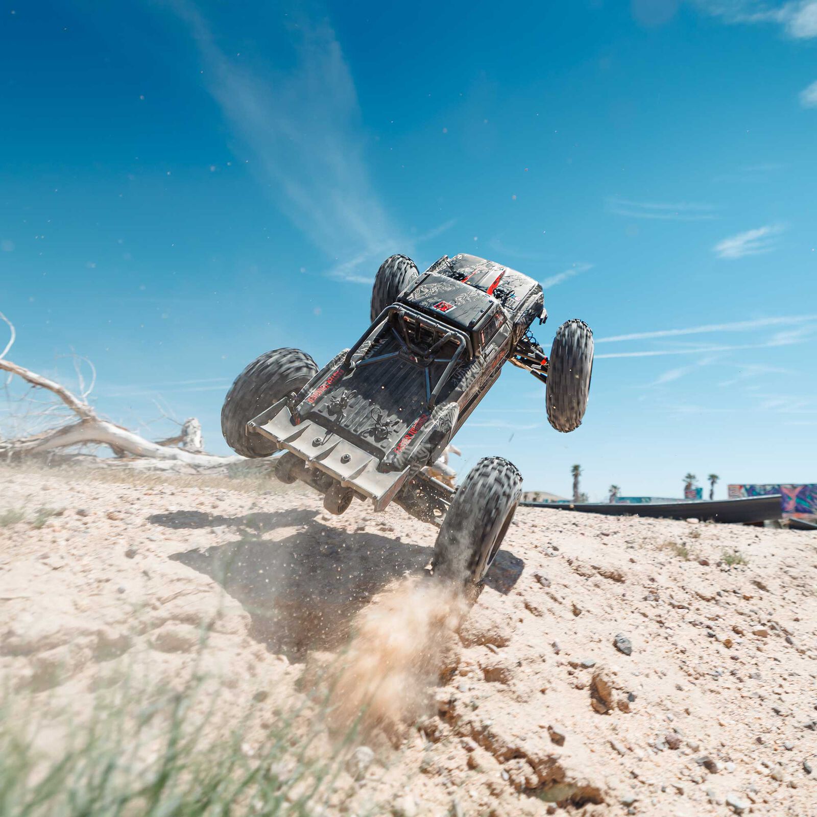 1/5 OUTCAST 8S EXB AVC 4X4 RTR Brushless Stunt Truck, Black | ARRMA