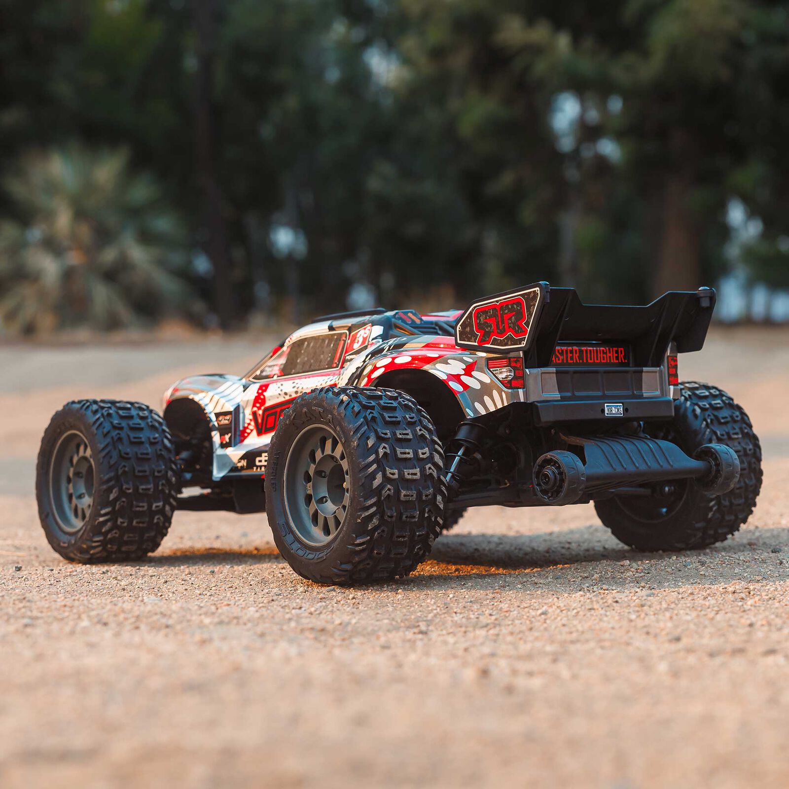 1/10 VORTEKS 223S DSC 4X4 RTR Brushless Stadium Truck, Red | ARRMA