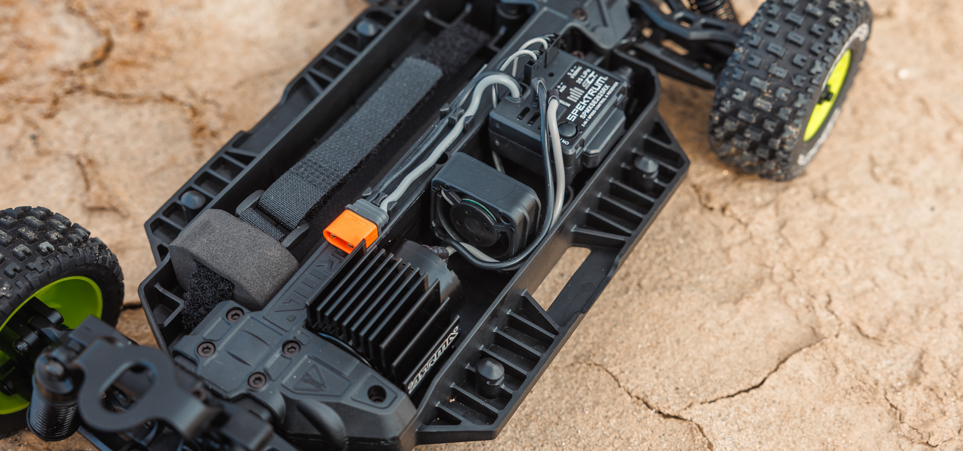 ARRMA MOJAVE GROM RC Basher Showcase | ARRMA